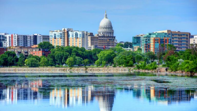 Weekend in Madison: A Vegan Foodie's Perfect Itinerary 2025 - Veggies ...