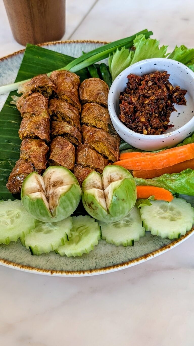14 Can't Miss Vegan Restaurants in Bangkok + Tips 2026 - Veggies Abroad